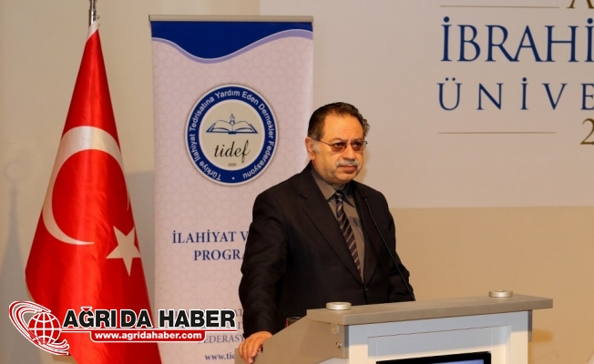 Ağrı İbrahim Çeçen Üniversitesi’nde İlahiyat Vizyon Programı Düzenlendi